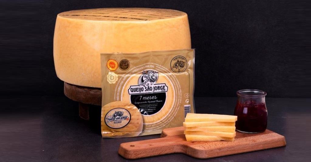 Queijo de São Jorge – The Portuguese Corner
